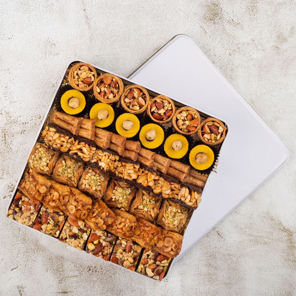 Personalised Push Button Flask | Winni