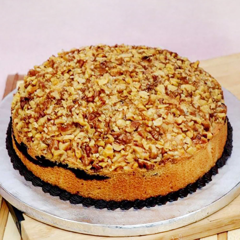 Crispy Walnut Cake | Winni