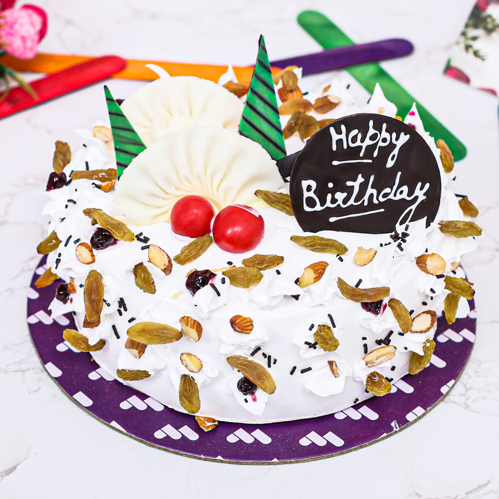 Luxuriant Rasin Cake | Winni