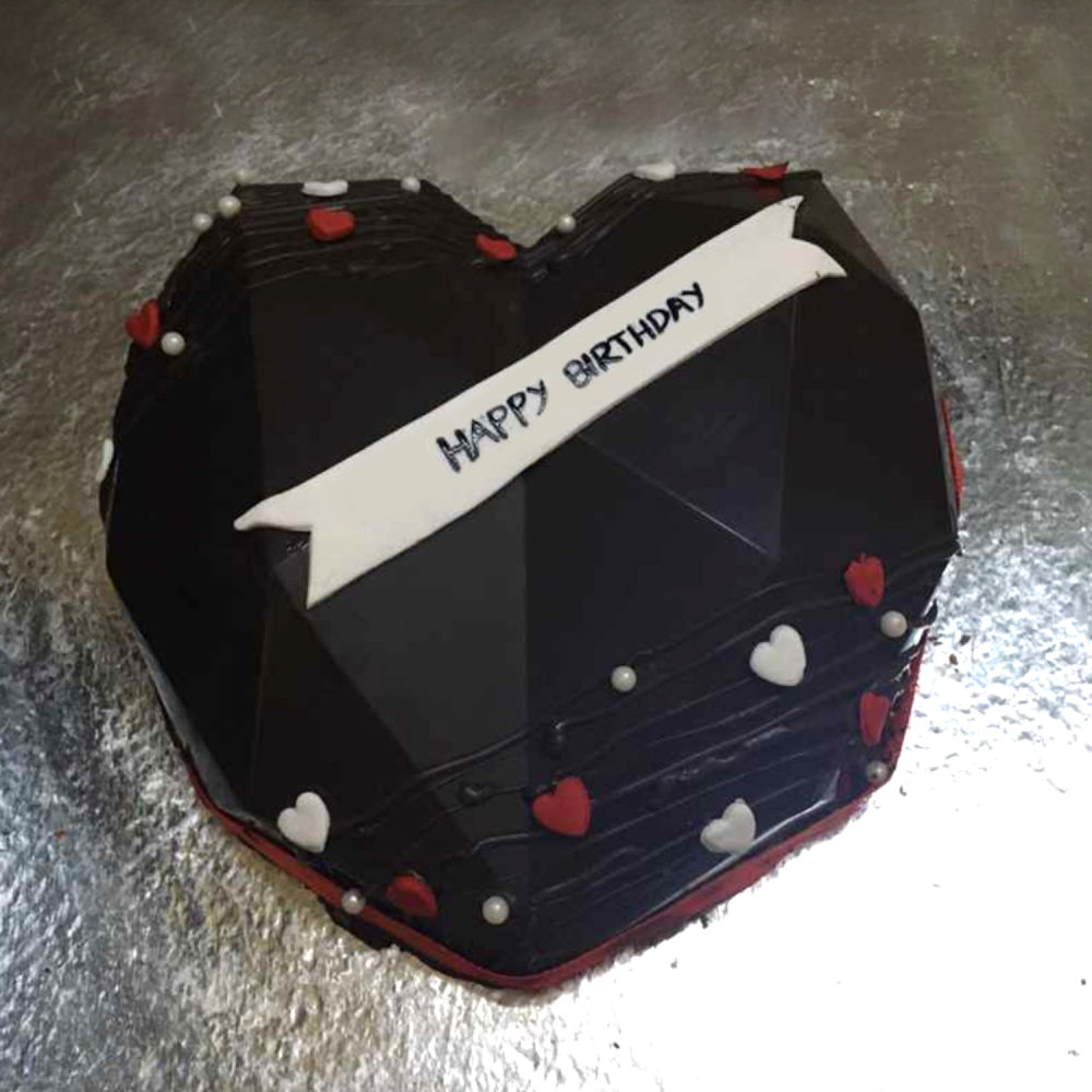 Choco Craze Pinata Cake | Winni