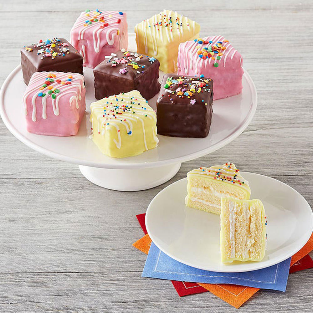 Delicious Cake Cube Bites | Winni