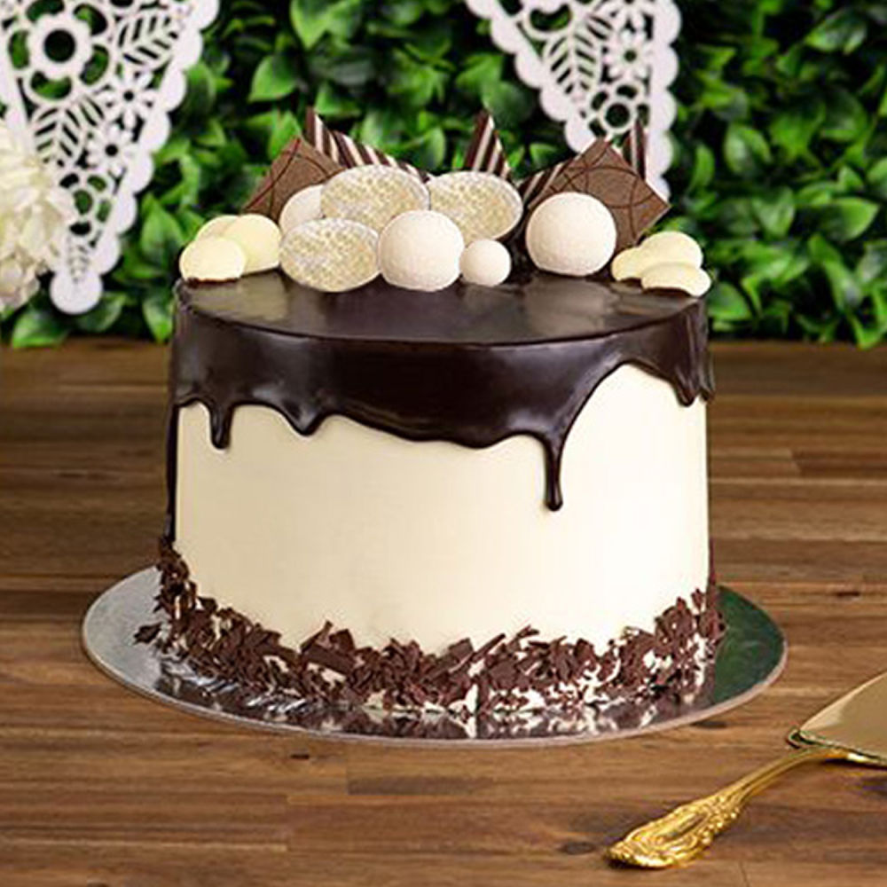 Choco Drip White Truffle Cake | Winni