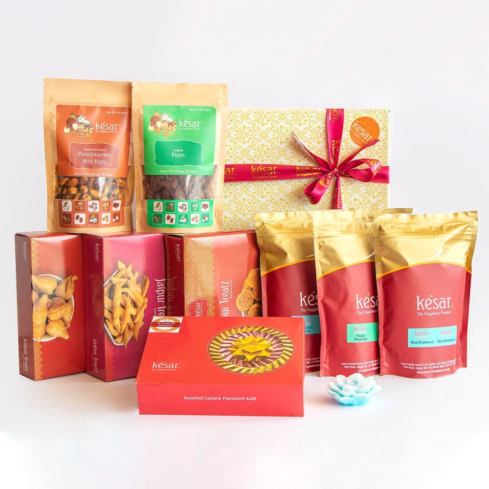 Traditional Sweets N Snacks With Dry fruits Combo Gift Pack | Winni
