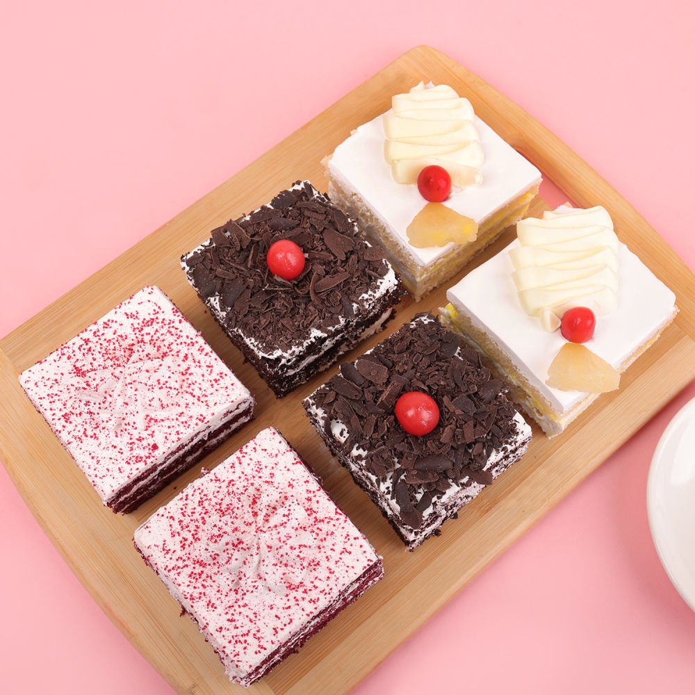 Combo of Pastries | Winni