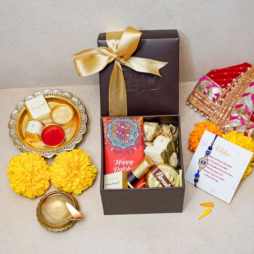 Blessings With Shree Krishna Rakhi | Winni
