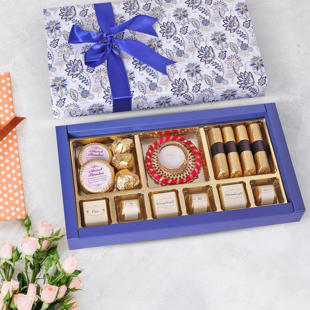 Luscious Mini Chocolate Cake 300 Gms | Winni