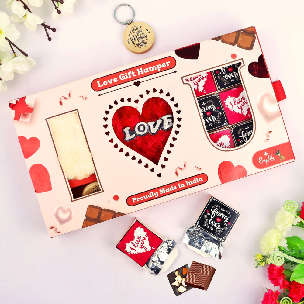 Premium Truffle Box with Hearts Chocolates 6 Pcs | Winni