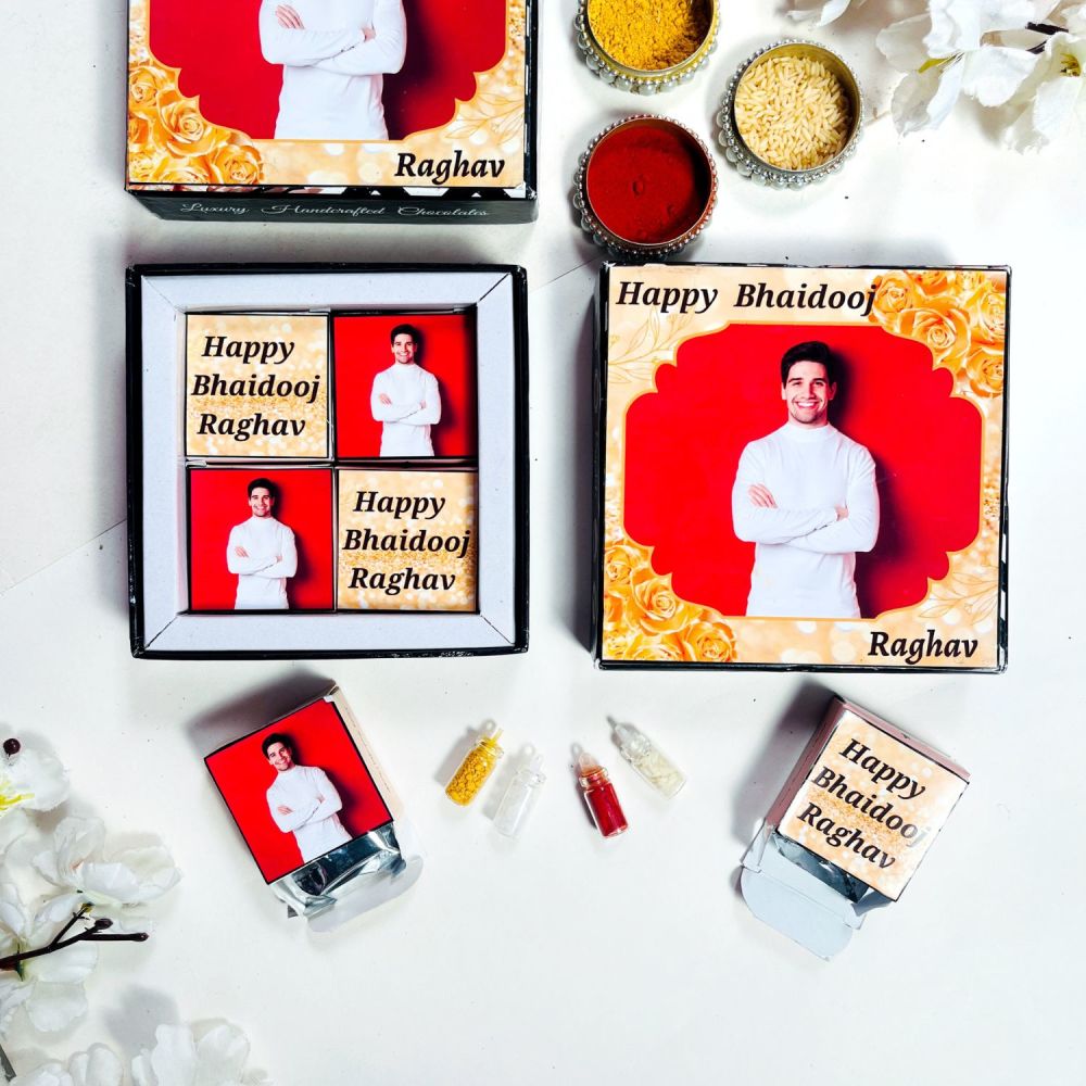 Personalised Family Name Photo Frame | Winni