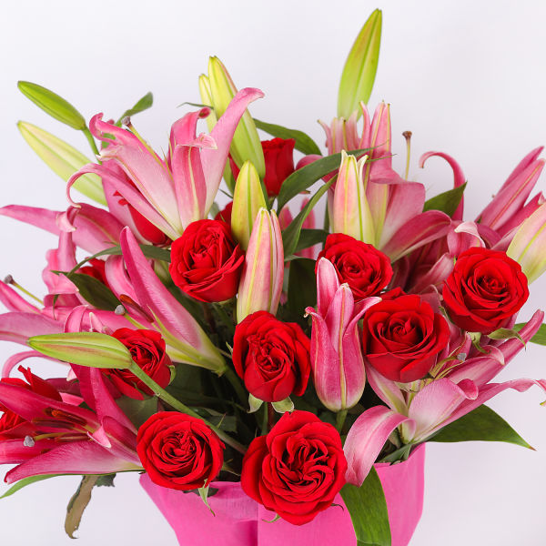 Vibrant Roses | Winni