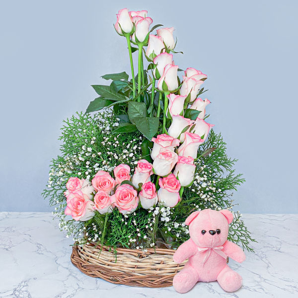 Delightful Peace Arrangement | Winni