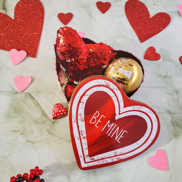 Be Mine Heart Box | Winni