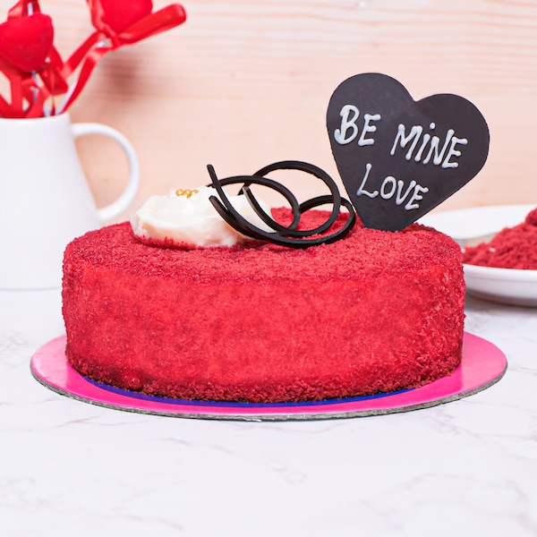 Ruby Red Cake | Winni