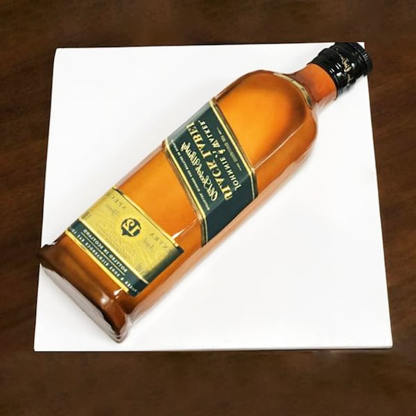 Fondant Johnnie Walker Cake | Winni
