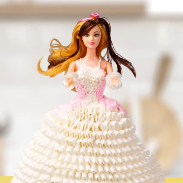 Barbie Designer Cake | Winni