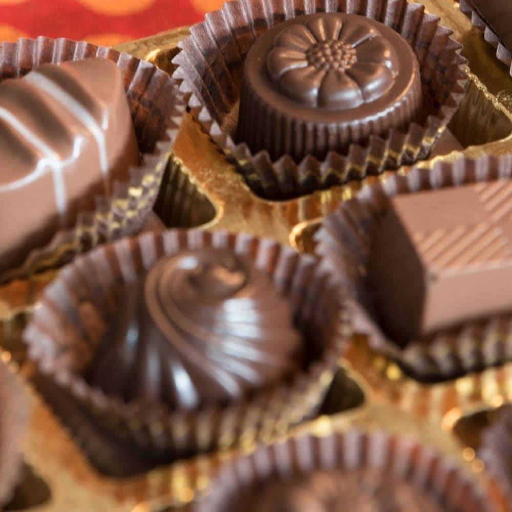 Lovely Classic Diwali Choco Madness Box | Winni