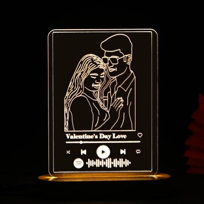 Hologram Line Art Spotify Frame