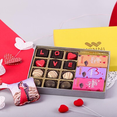 Order Winni Chocolates | Chocolate Box online For your Beloved
