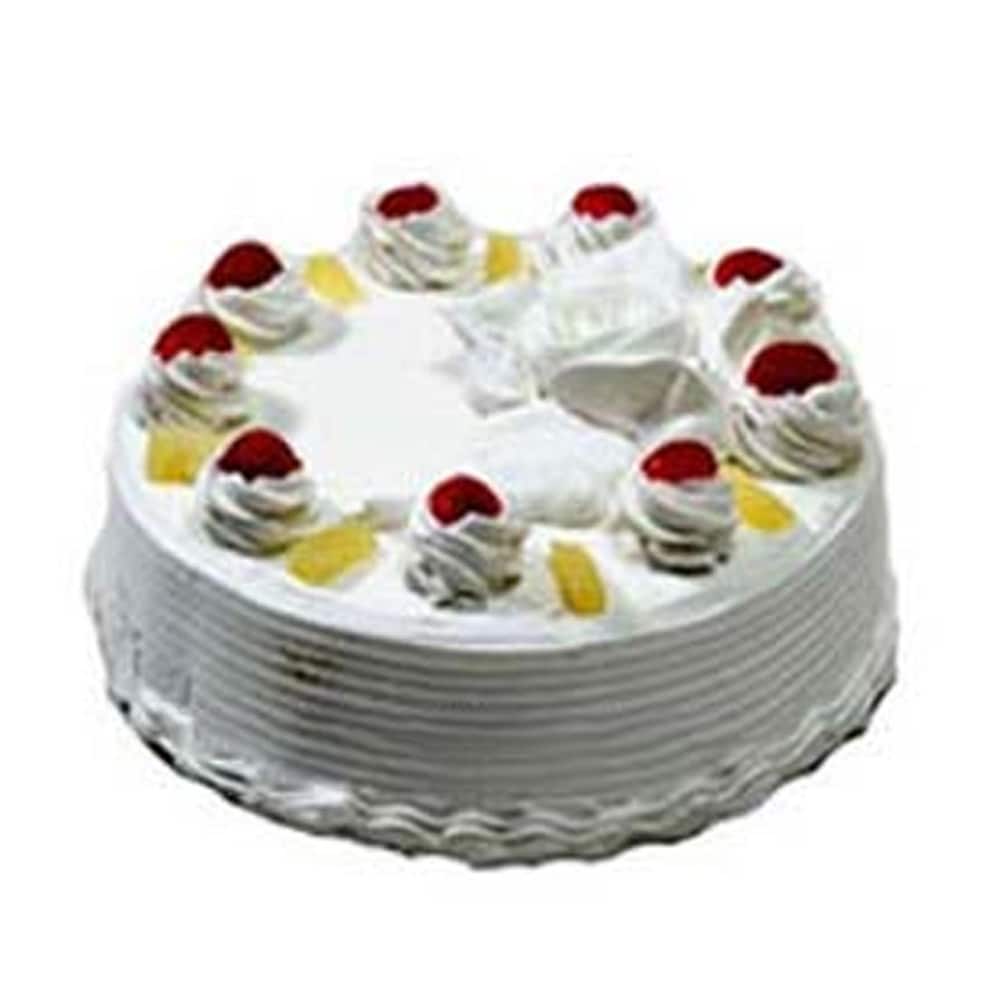 Beautiful Cream Cake | Winni