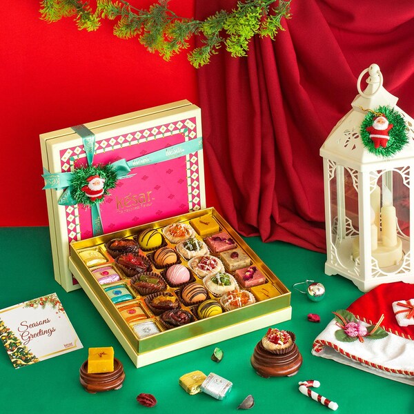 Joyful Festive Sweets Delight Box | Winni