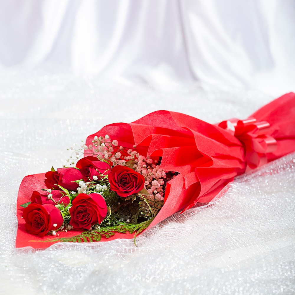 Classy 6 Red Roses Bouquet | Winni