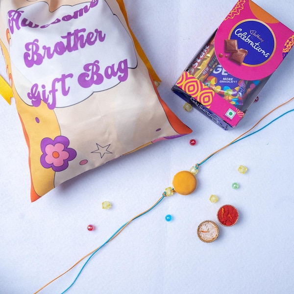 Kids Cookie Joy Rakhi With Enchanting Chocolates | Winni