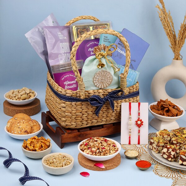 Rakhi Surprise Hamper | Winni